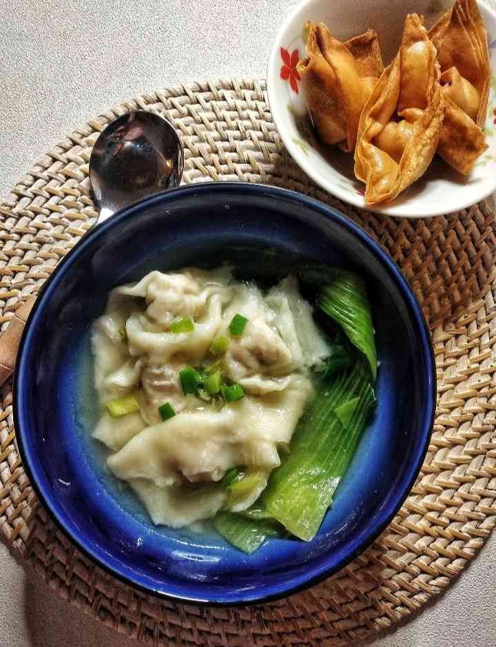 Resep Sup Pangsit #ImlekanDiYummy Sederhana Rumahan di Yummy App