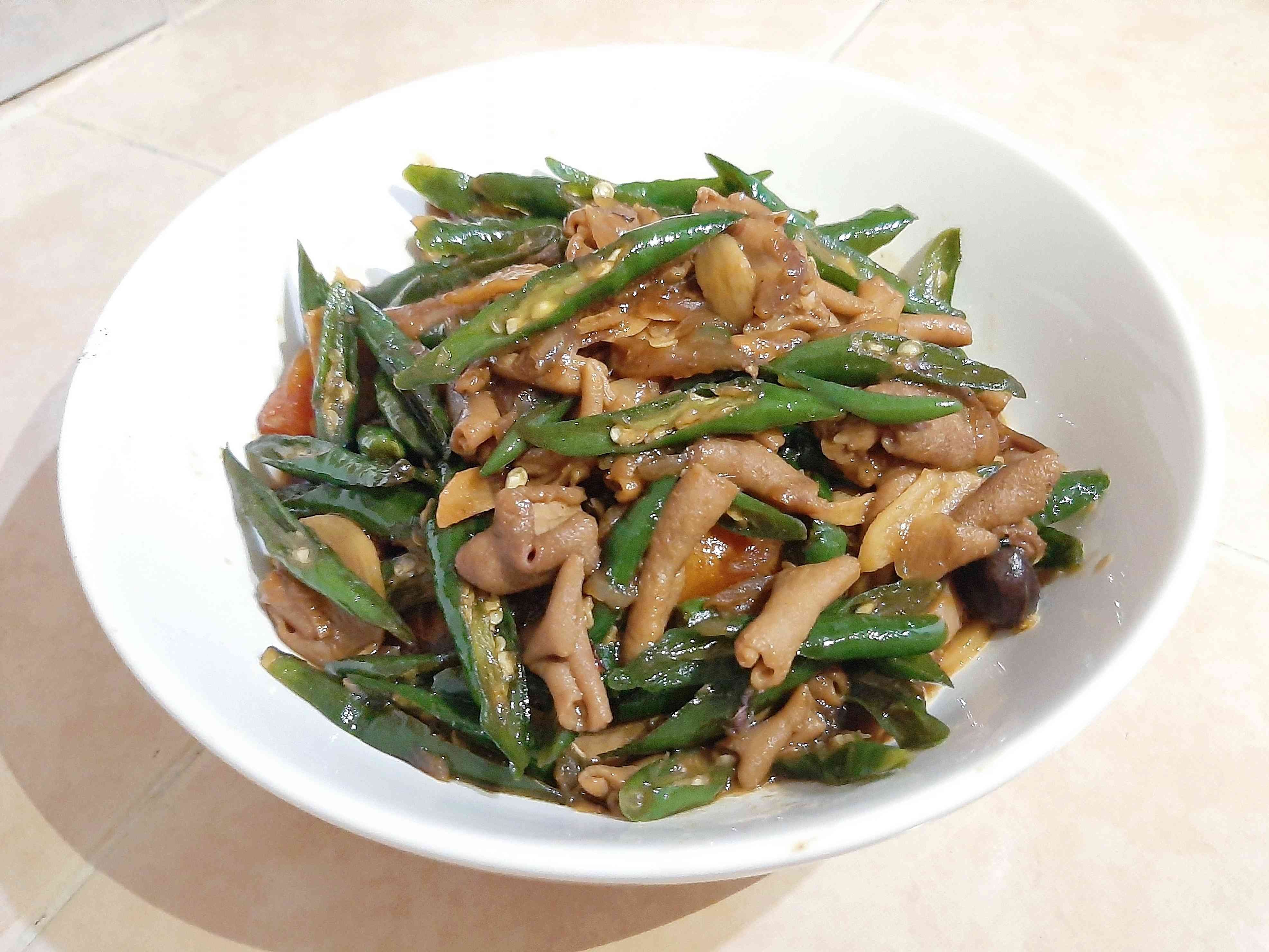 Resep Oseng Usus Ayam Cabe Ijo Sederhana Rumahan di Yummy App