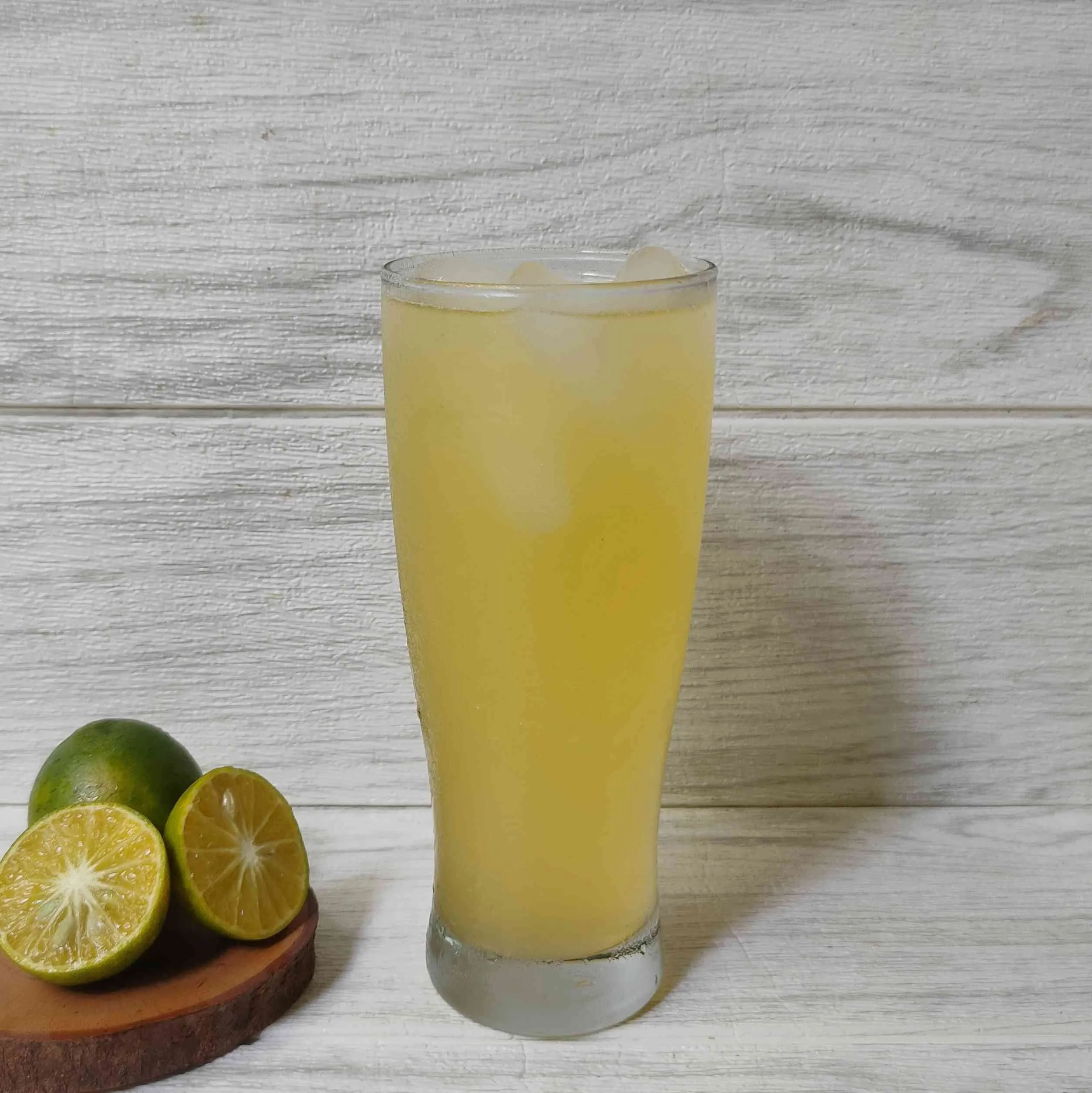 Resep Es Jeruk Peras Sederhana Rumahan Di Yummy App