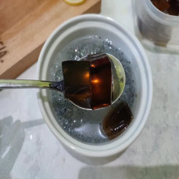 Resep Es Cincau Lemon Sederhana Rumahan di Yummy App
