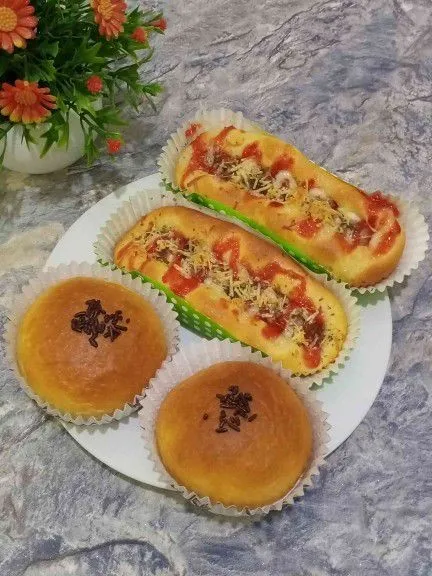 Resep Roti Sosis dan Roti Meses Sederhana Rumahan di Yummy App