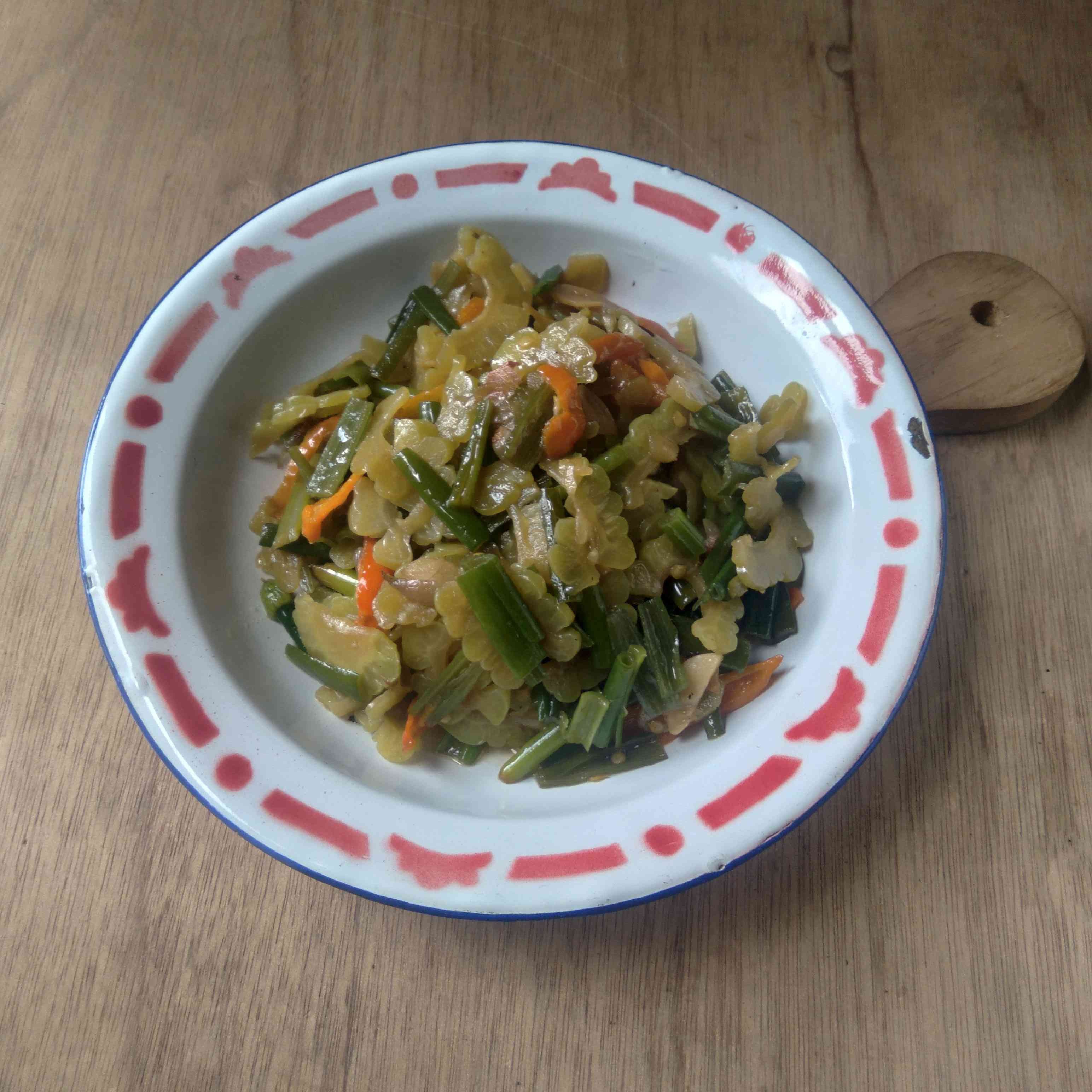 Resep Tumis Pare Pedas Manis Sederhana Rumahan di Yummy App