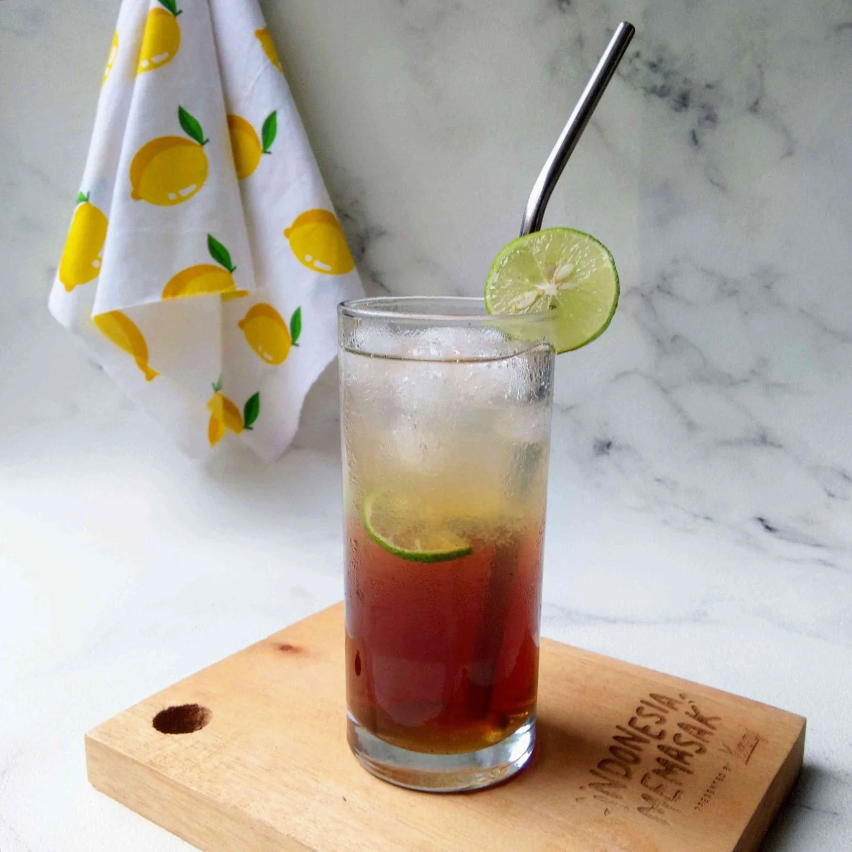 Resep Es Teh Sereh Jeruk Nipis Sederhana Rumahan di Yummy App Resep Es Teh Sereh Jeruk Nipis Sederhana Rumahan di Yummy App