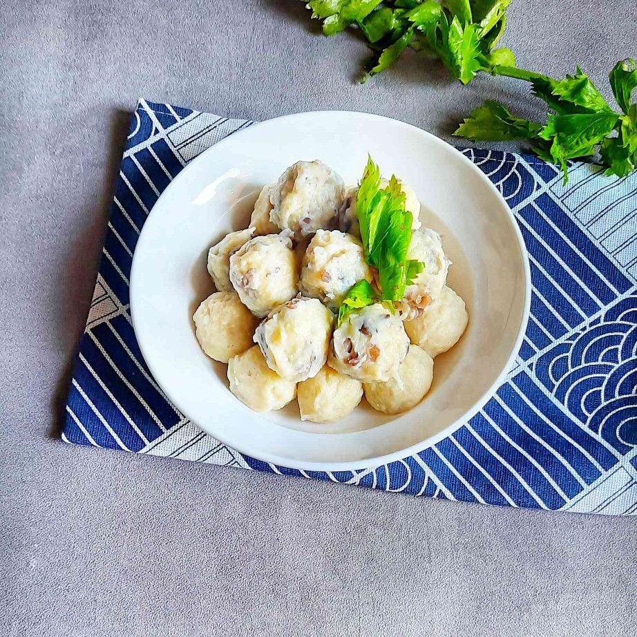 Resep Pentol Ayam Jamur Sederhana Rumahan dari amalia saras