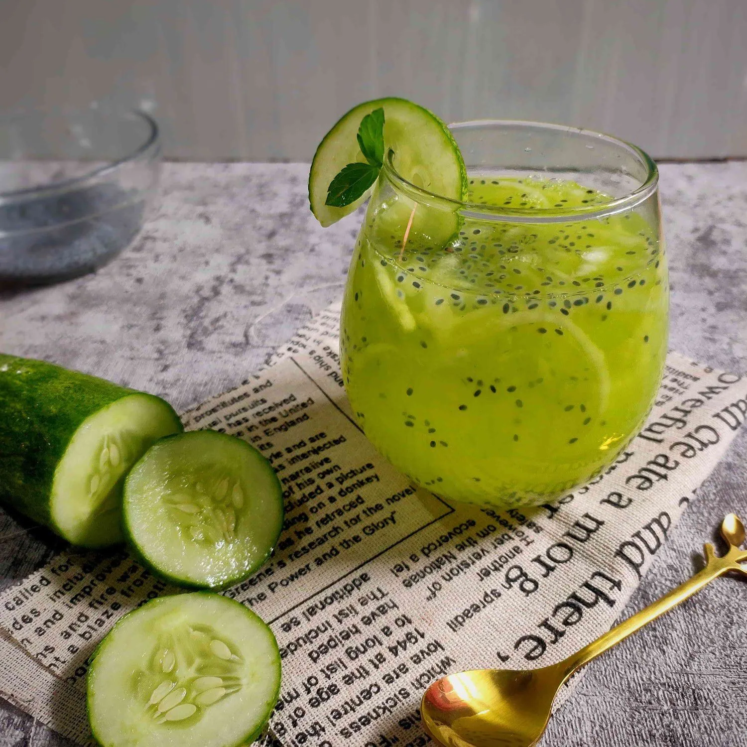 Resep Es Timun Selasih Sederhana Rumahan Dari Ukhty Liha