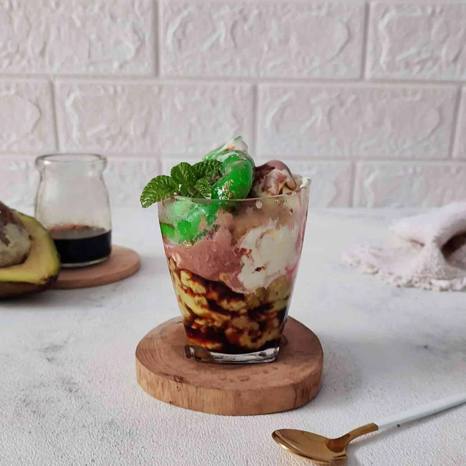 Resep Alpukat Gula Palm Sederhana Rumahan di Yummy App