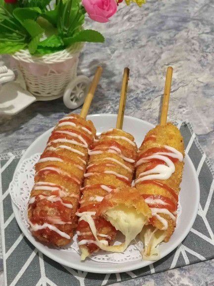 Resep Corndog Sosis Mozarella Sederhana Rumahan di Yummy App