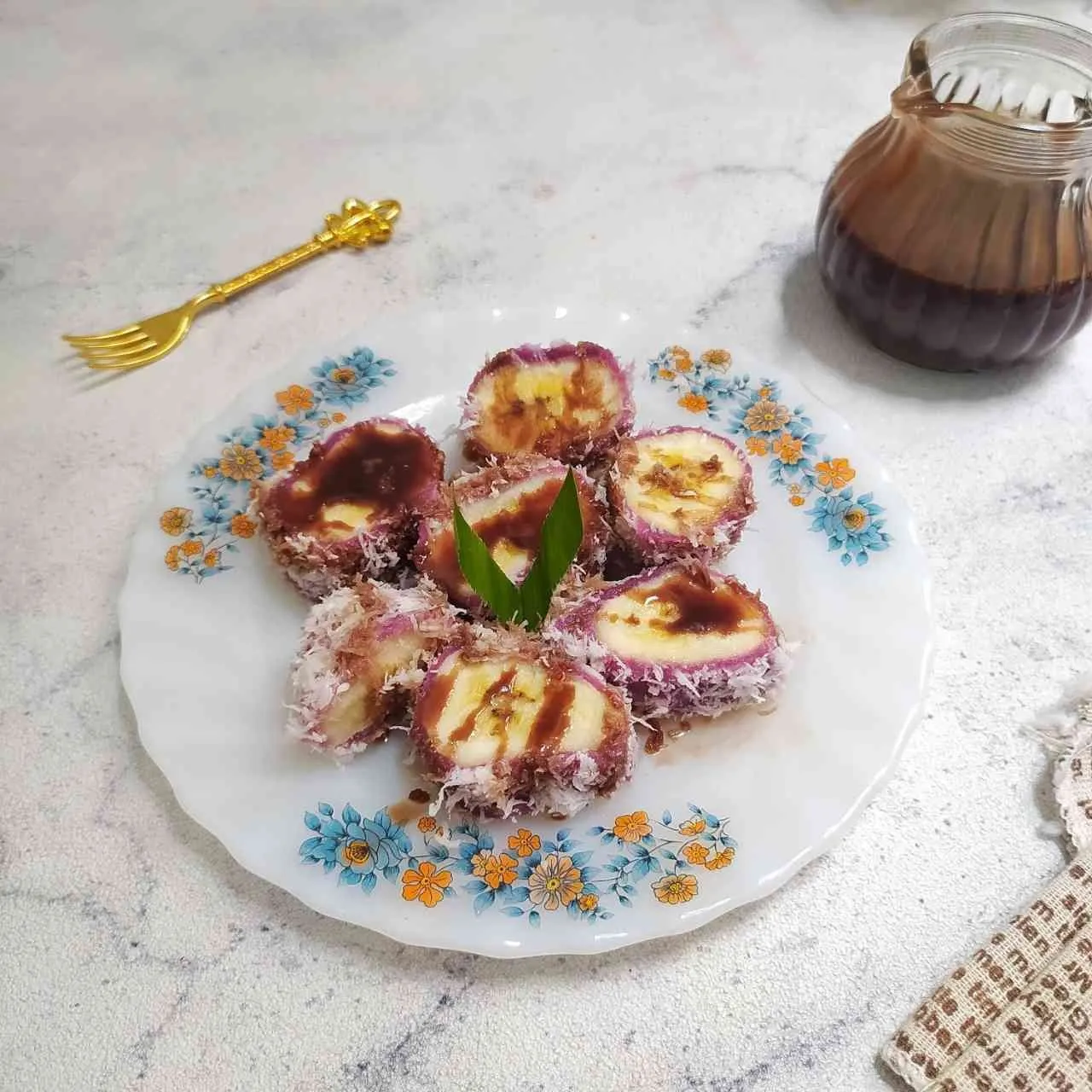 Resep Pisang Rai Bali Saus Coklat Sederhana Rumahan di Yummy App