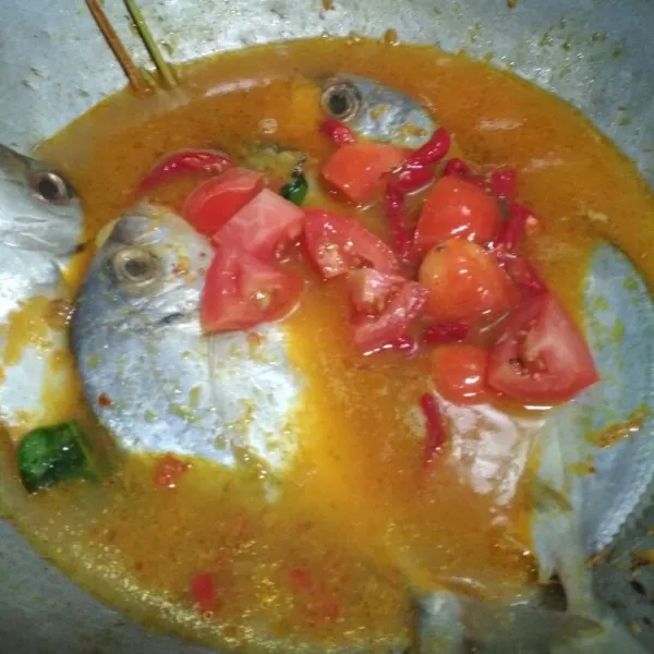 Resep Ikan Badong Bumbu Woku Sederhana Rumahan di Yummy App