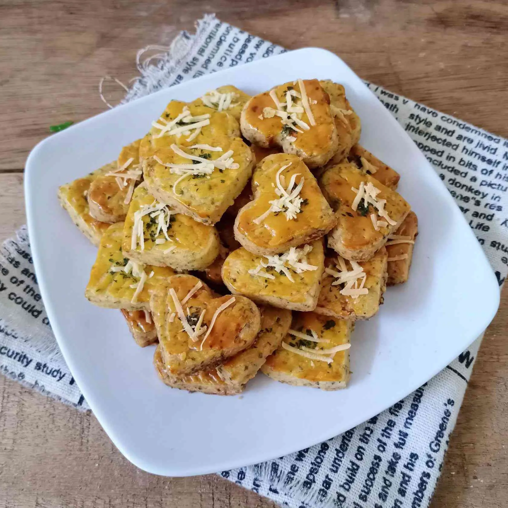 Resep Garlic Cheese Cookies Sederhana Rumahan di Yummy App