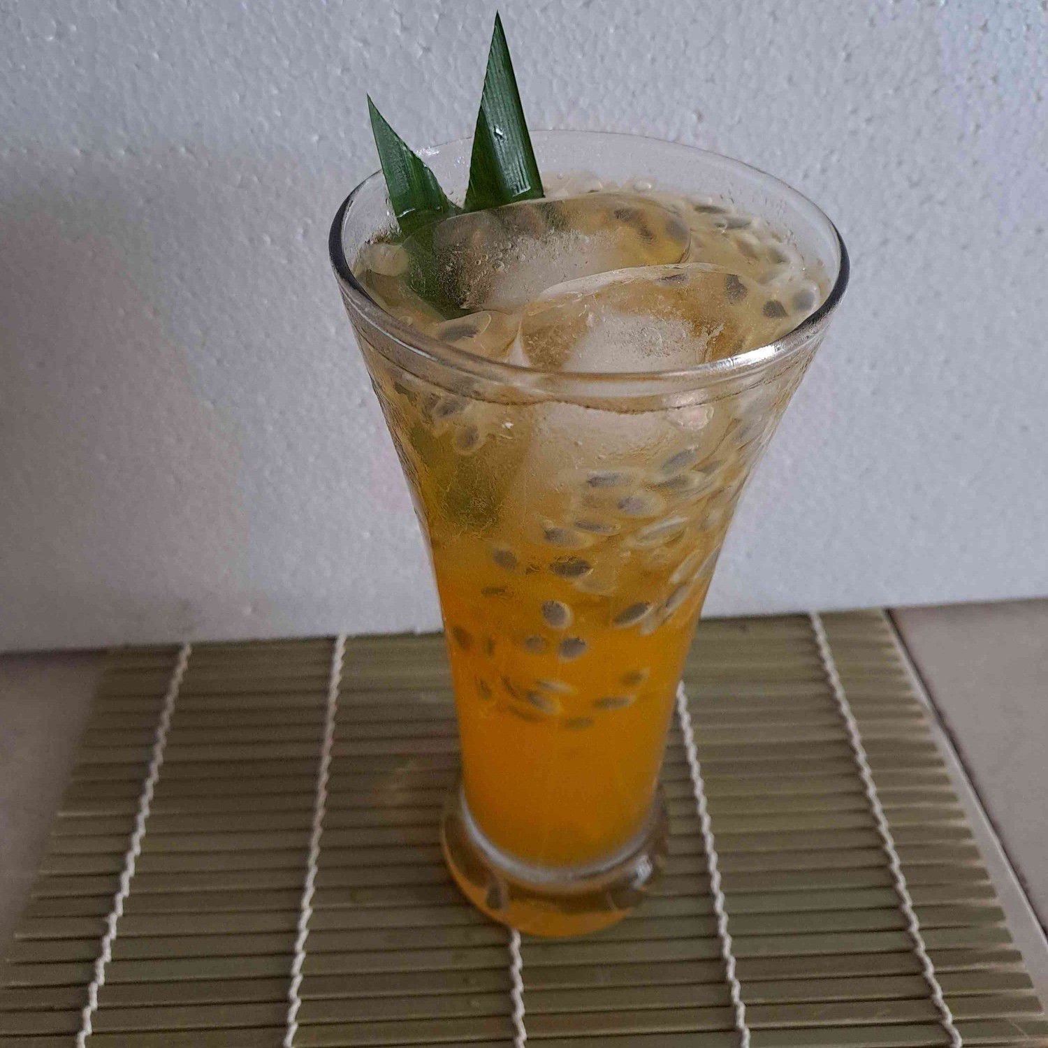 Resep Es Markisa Jeruk Sederhana Rumahan di Yummy App