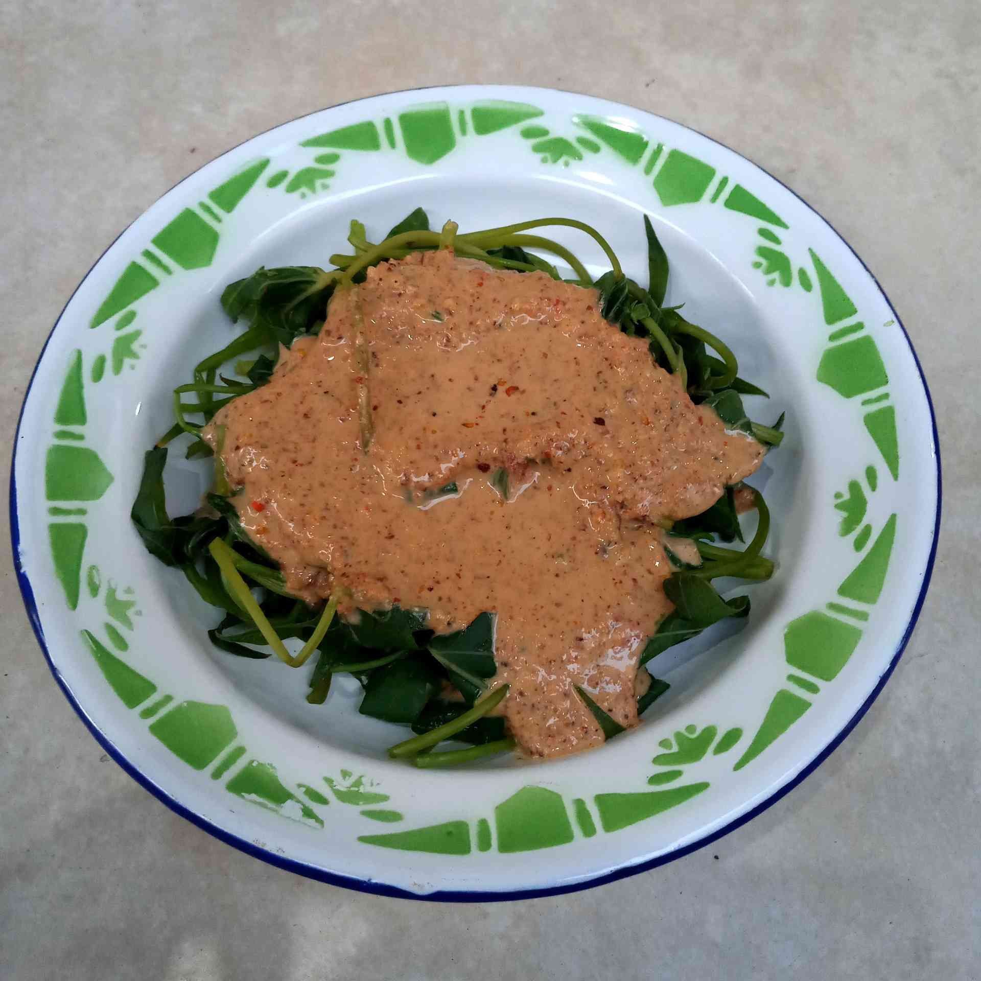 Resep Godong Telo Sambel Kacang Sederhana Rumahan di Yummy App