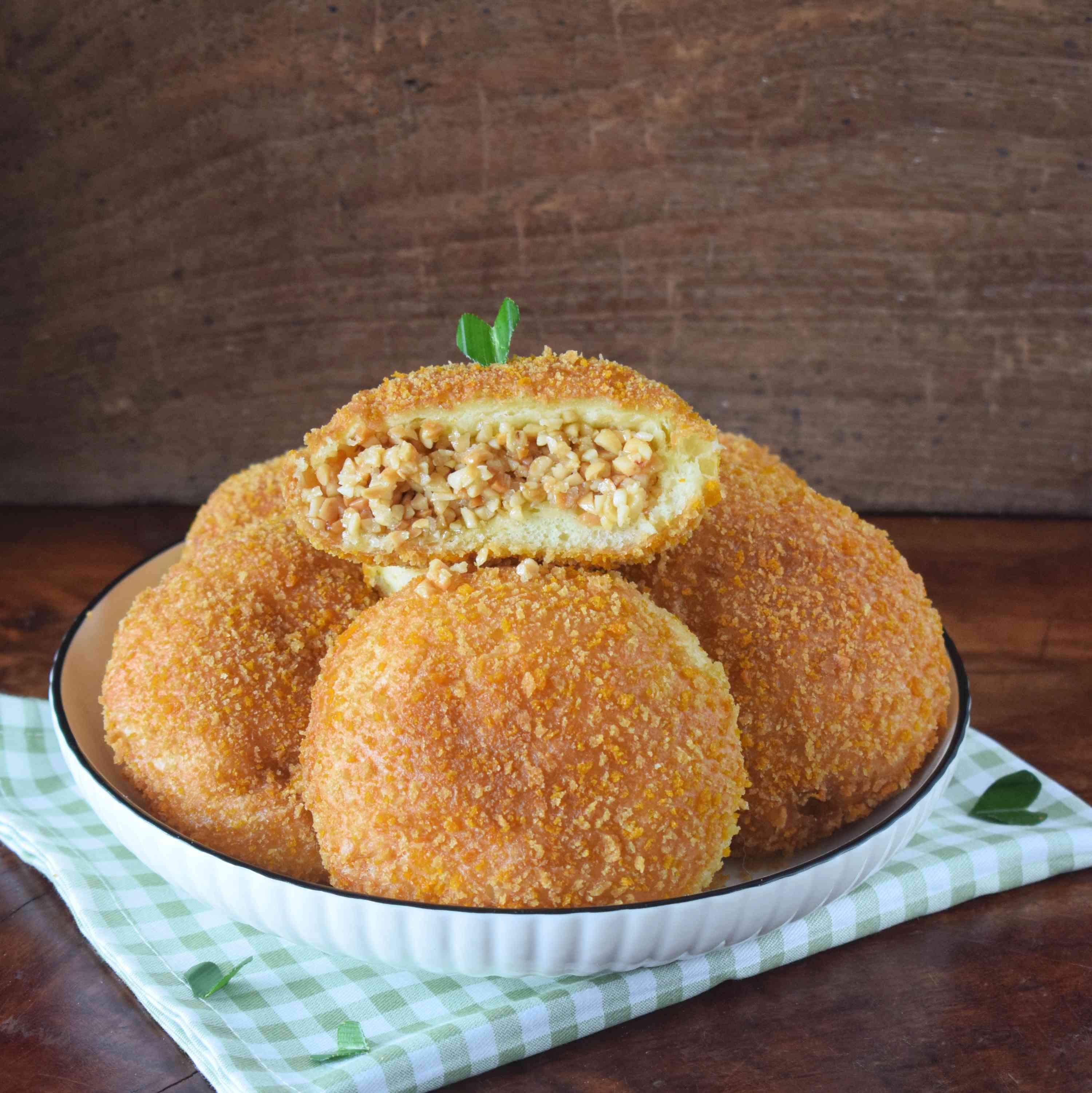 Resep Roti Kentang Goreng Isi Kacang Sederhana Rumahan di Yummy App