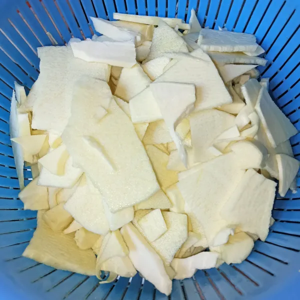 Resep Sayur Umbut Kelapa dan Tetelan Sederhana Rumahan di Yummy App