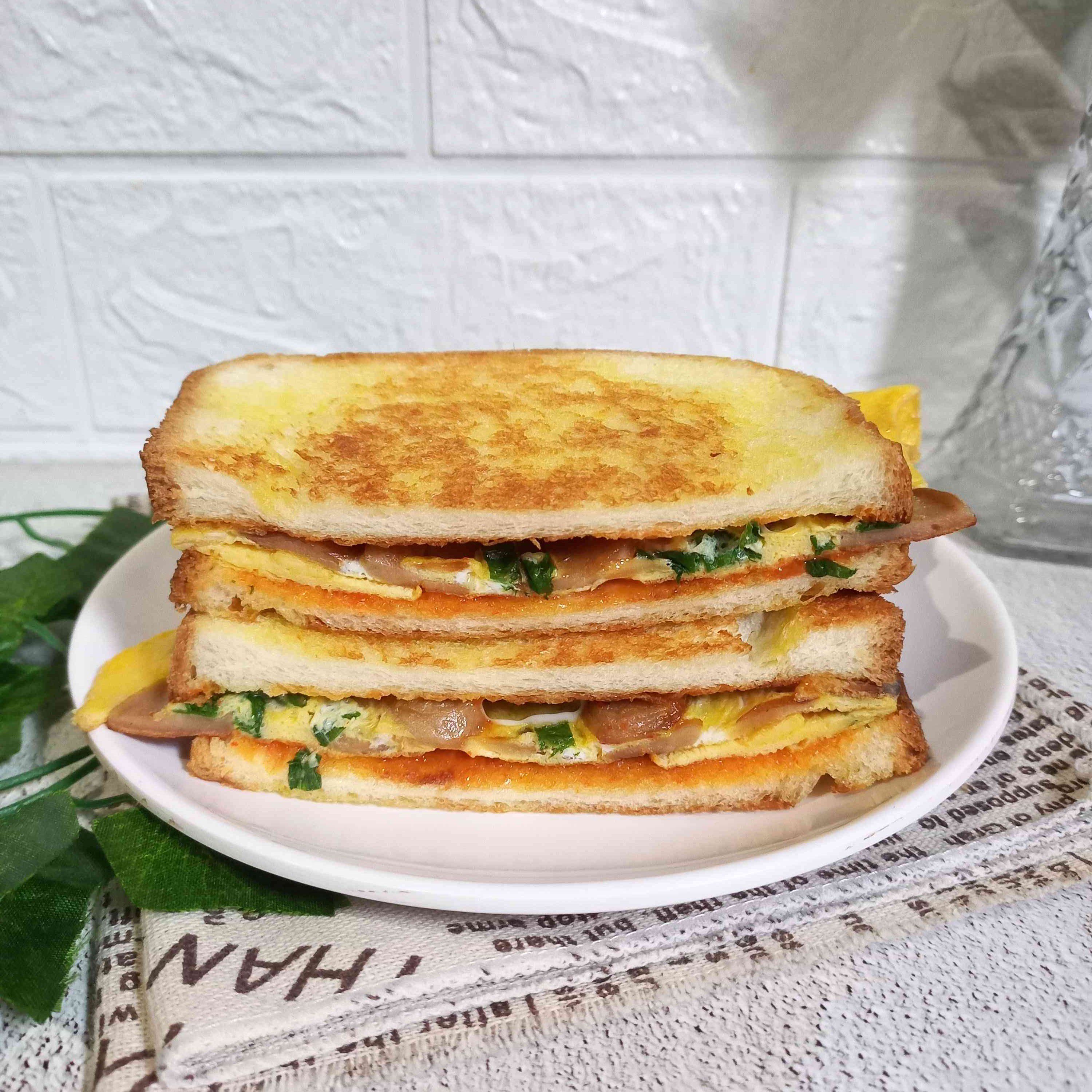 Resep Roti Tawar Isi Sosis Telur Sederhana Rumahan di Yummy App
