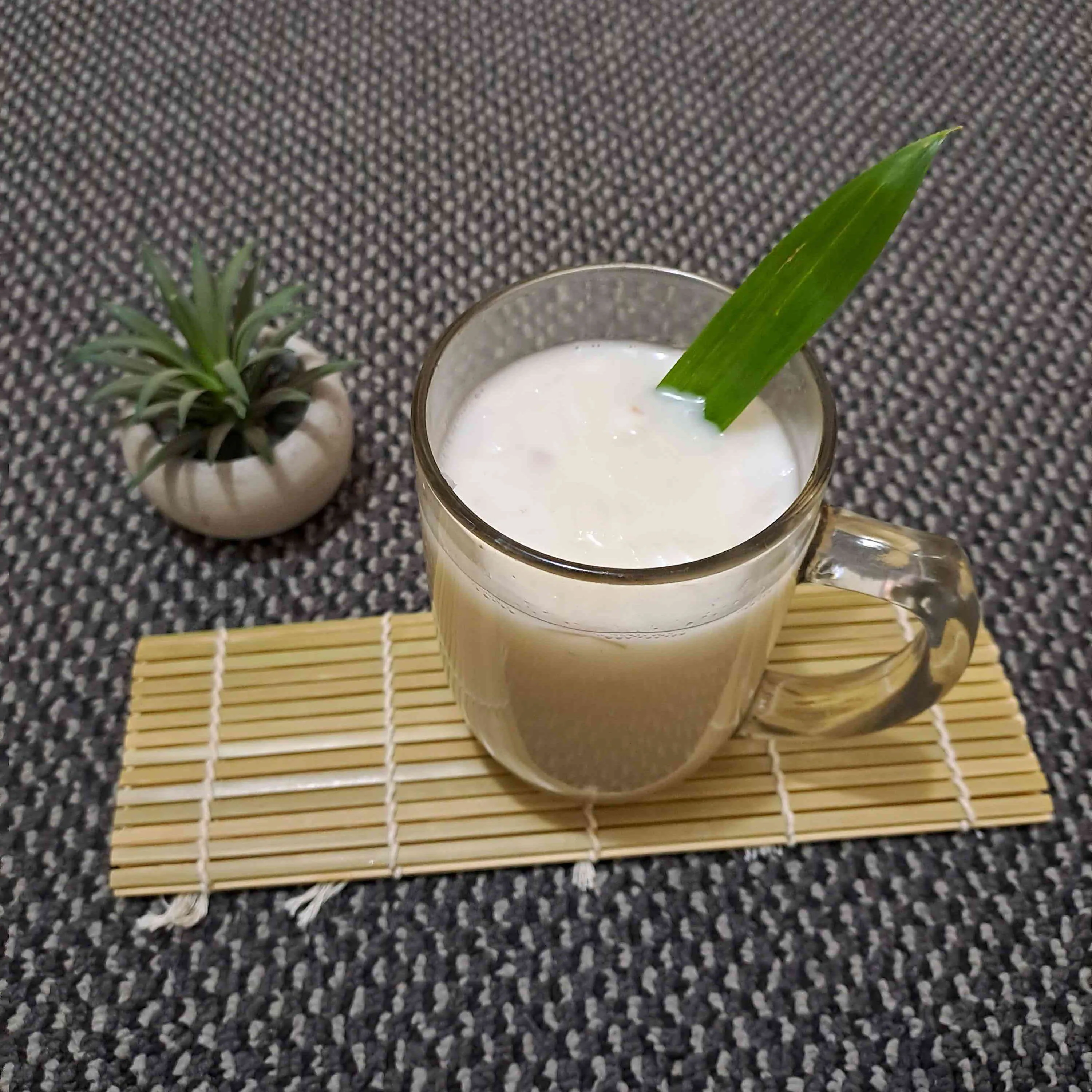 Resep Es Kelapa Susu Gula Merah Sederhana Rumahan Di Yummy App