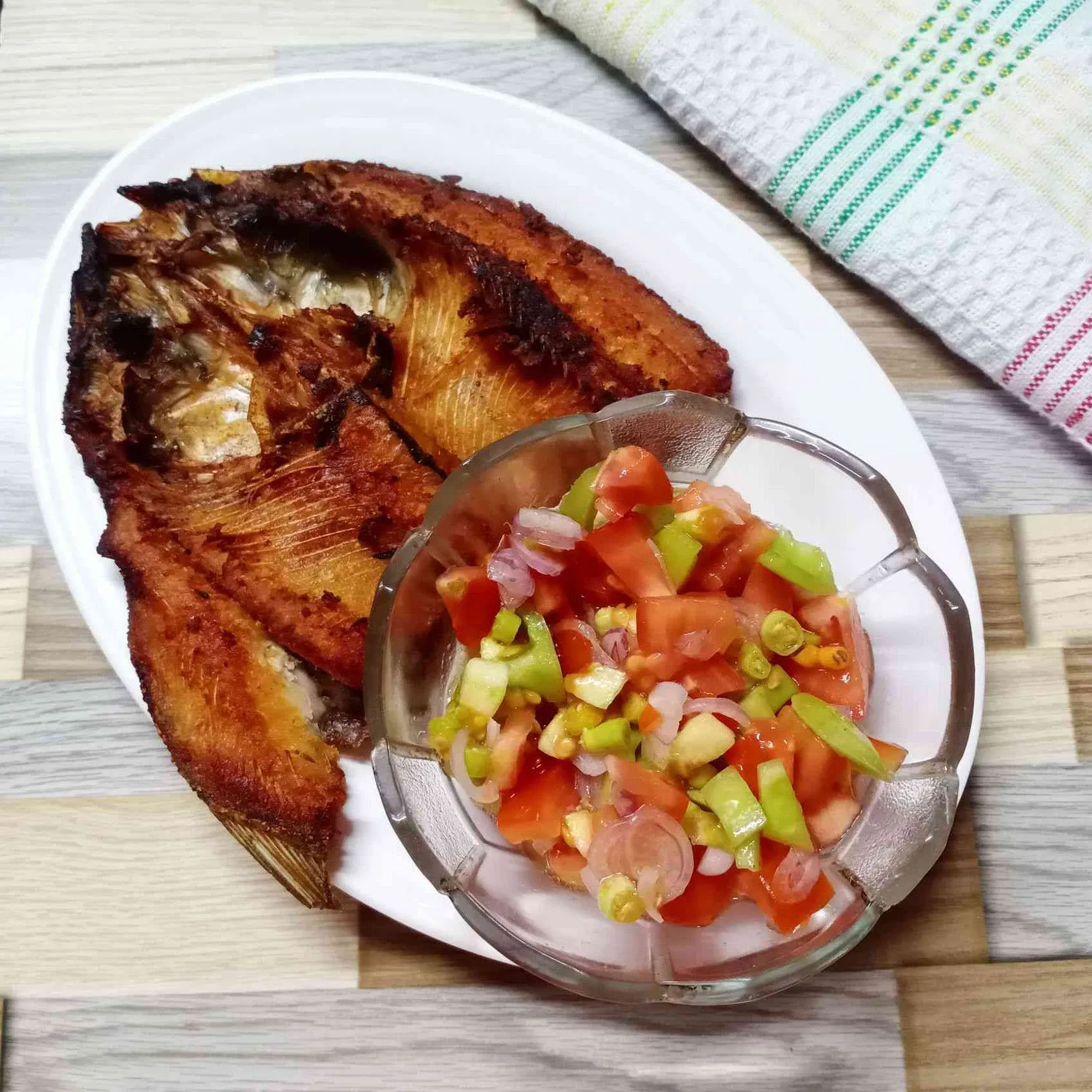 Resep Bandeng Goreng Sambal Dabu-dabu Sederhana Rumahan di Yummy App Resep Bandeng Goreng Sambal Dabu-dabu Sederhana Rumahan di Yummy App