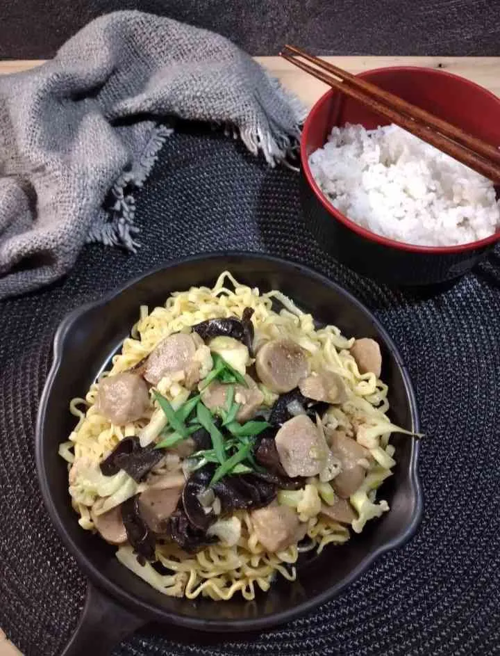 Resep Mie Siram Capcay Sederhana Rumahan Di Yummy App