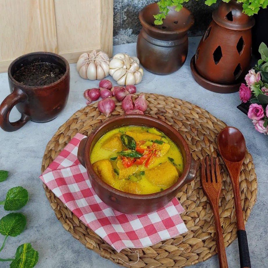 Resep Lodeh Tahu Gembos #MENUTANGGALTUA Sederhana Rumahan di Yummy App