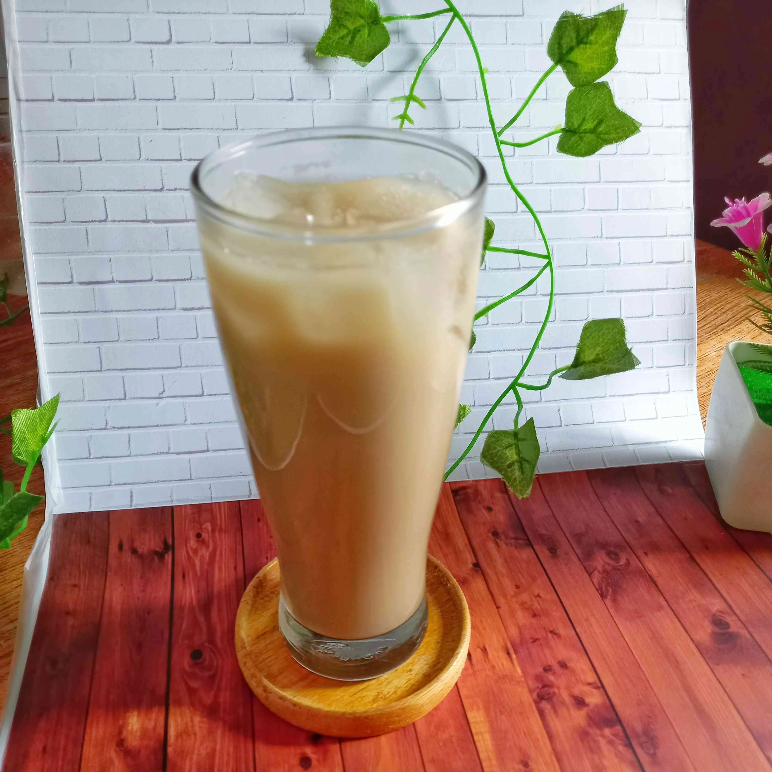 Resep Es Teh Kental Manis #MENUTANGGALTUA Sederhana Rumahan di Yummy App