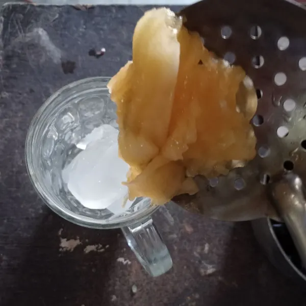 Resep Es Garbis Selasih Sederhana Rumahan di Yummy App