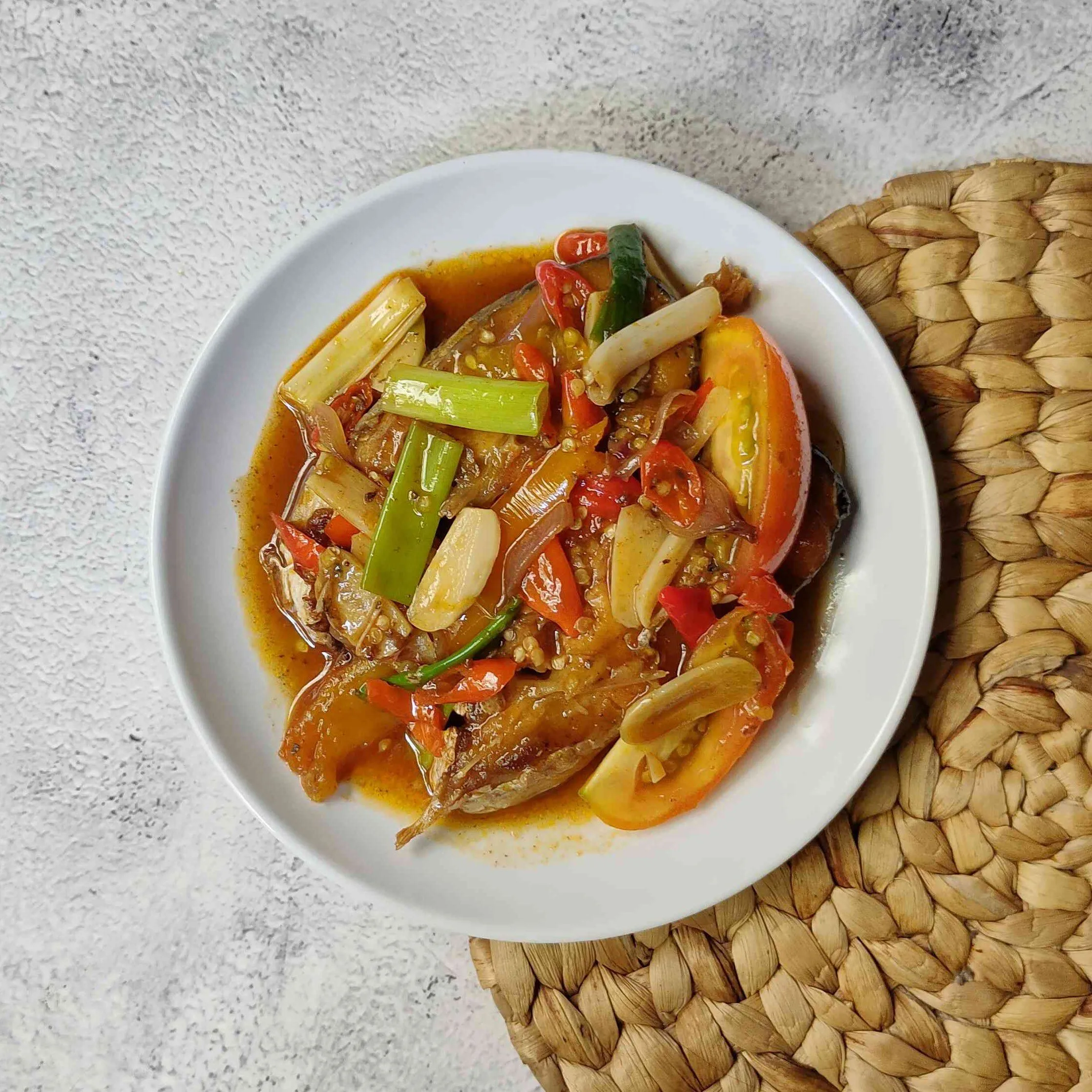 Resep Patin Masak Bumbu Iris Sederhana Rumahan di Yummy App