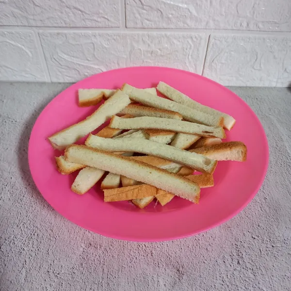 Resep Puding Kulit Roti Tawar Kukus Sederhana Rumahan di Yummy App