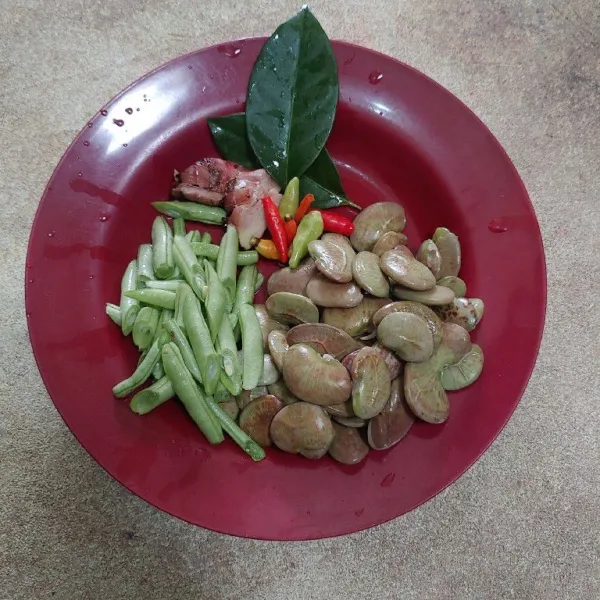 Resep Sayur Cecek Kacang Koro Sederhana Rumahan di Yummy App