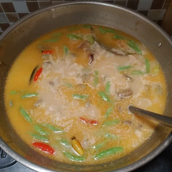 Resep Sayur Cecek Kacang Koro Sederhana Rumahan di Yummy App