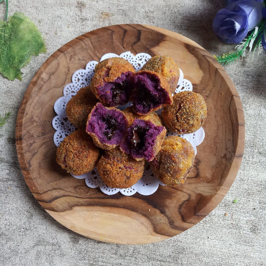 Resep Bola Ubi Ungu Lumer Sederhana Rumahan di Yummy App