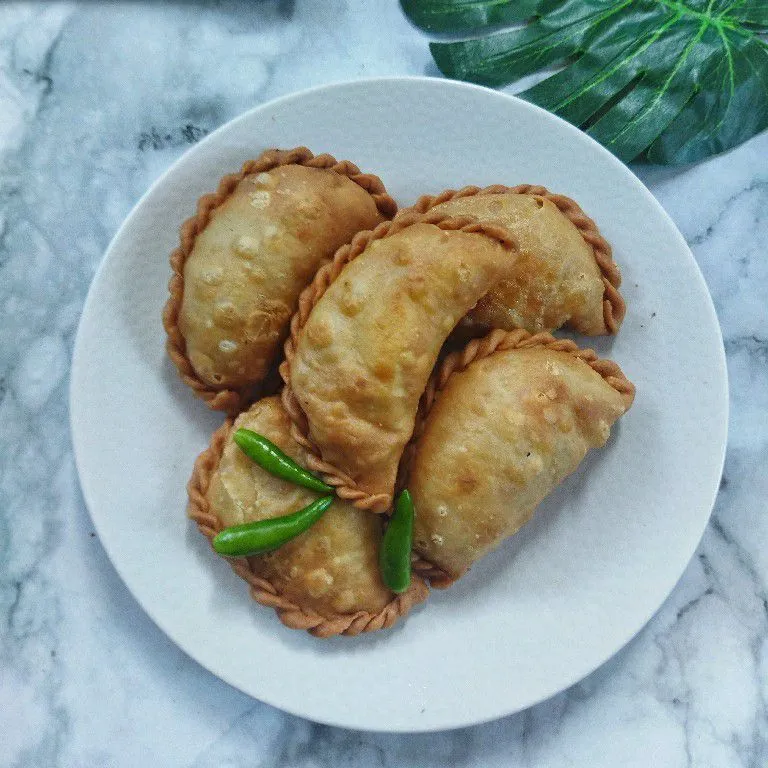 Resep Pastel Isi Sayur Sederhana Rumahan di Yummy App