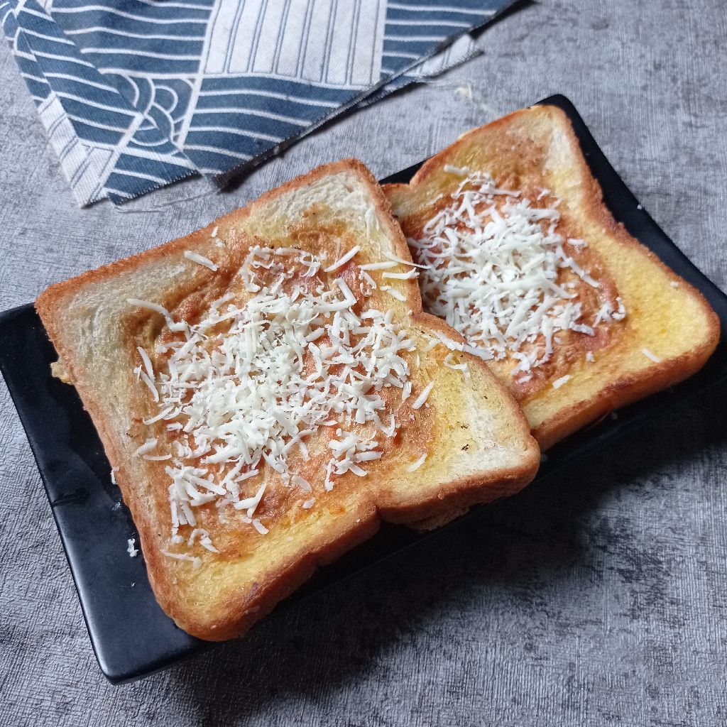 Resep Roti Panggang Telur Wortel Sosis Sederhana Rumahan di Yummy App