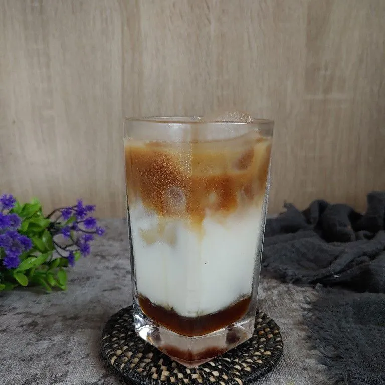 Resep Brown Sugar Milk Tea Kreasikopi Sederhana Rumahan Di Yummy App