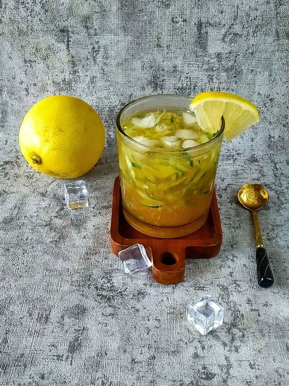 Resep Es Rujak Timun Kuah Lemon Sederhana Rumahan Di Yummy App
