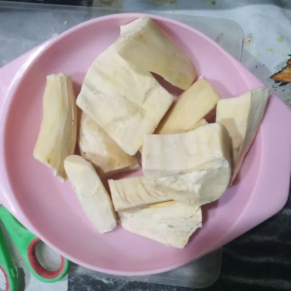 Resep Singkong Goreng Bawang Putih Sederhana Rumahan di Yummy App