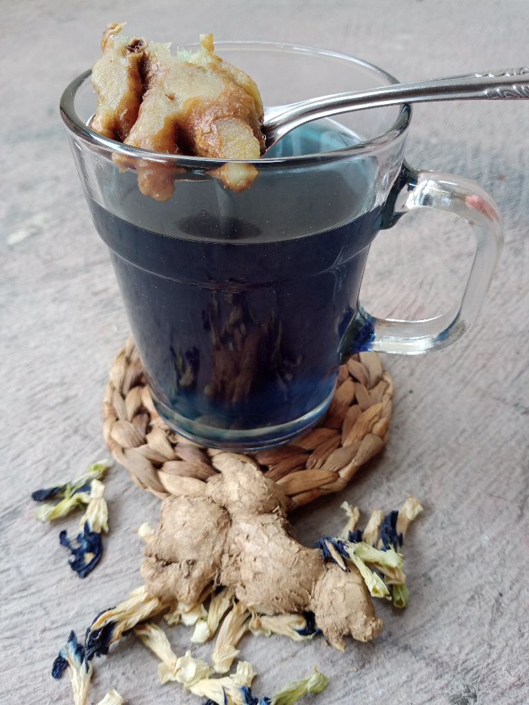 Resep wedang jahe bunga telang Sederhana Rumahan di Yummy App