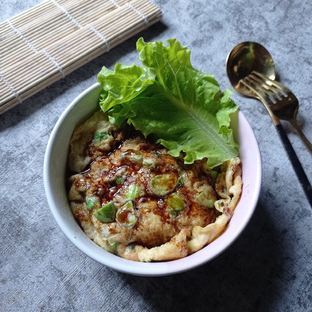 Resep Rice Bowl Telur Pete Daun Bawang Sederhana Rumahan di Yummy App