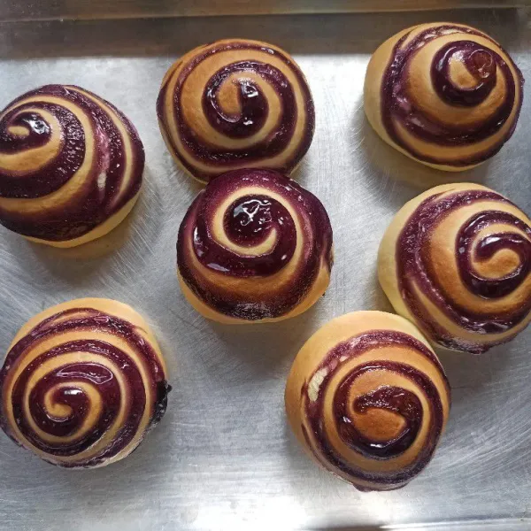 Resep Roti Manis Blueberry Sederhana Rumahan Di Yummy App