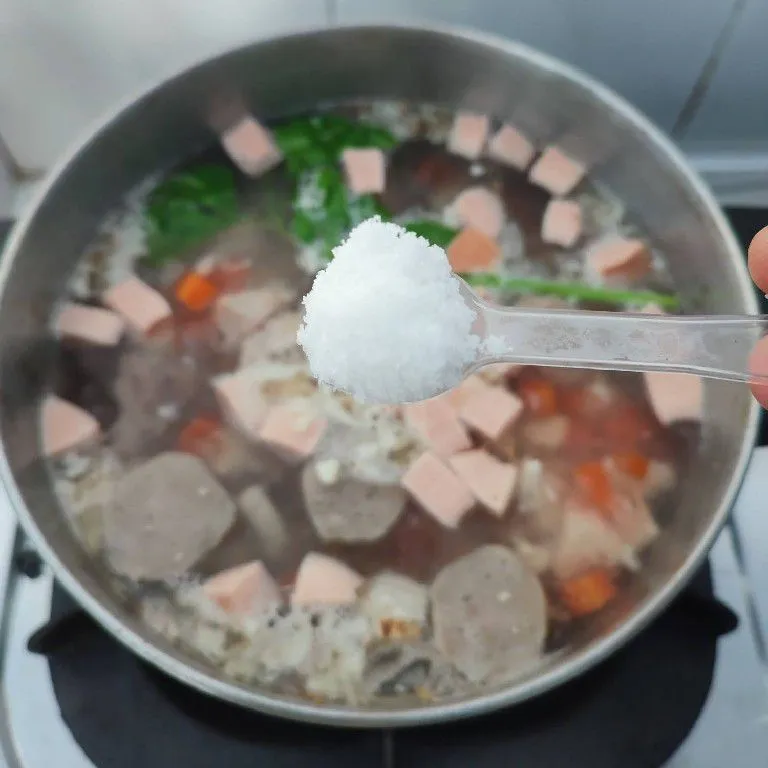 Resep Sup Ayam Bakso Sosis Sederhana Enak Chef Laila Fitria