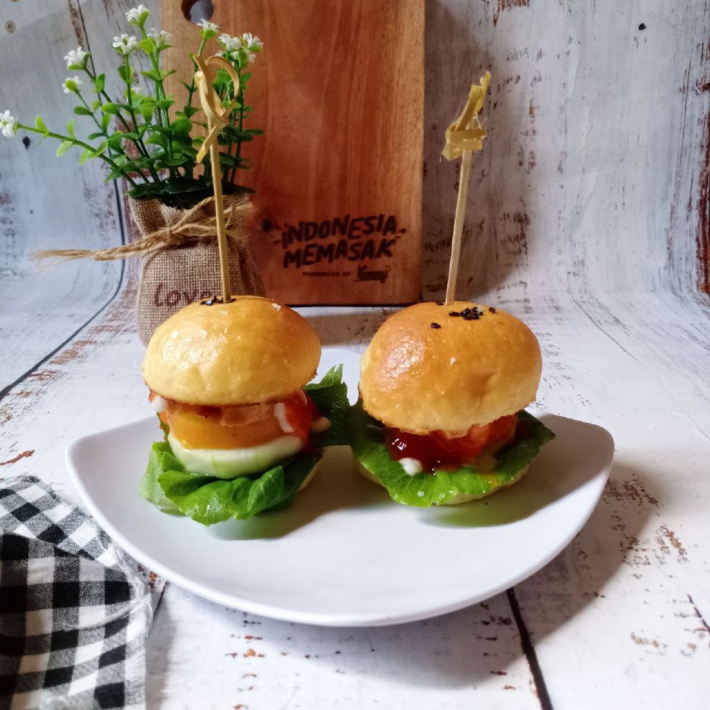 Resep Mini Burger Sosis Sederhana Rumahan di Yummy App