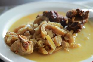 15 Makanan Khas Lombok yang Terkenal Enak, Rempahnya Terasa