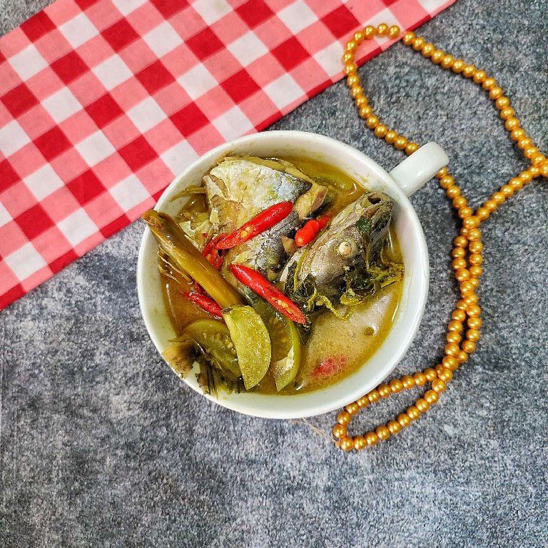 Resep Pindang Kuning Ikan Patin Sederhana Rumahan di Yummy App