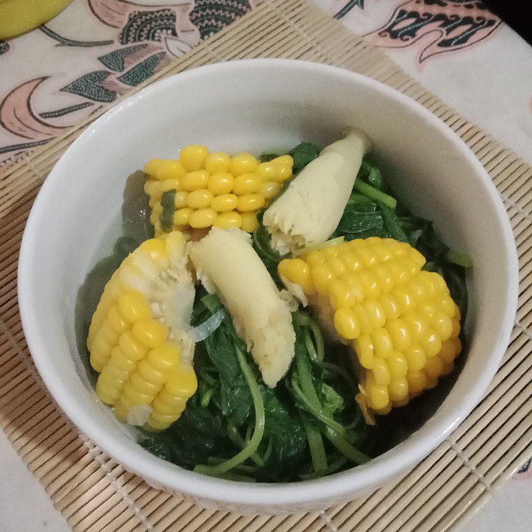 Resep Bayam Turubuk Jagung Bening Sederhana Rumahan di Yummy App