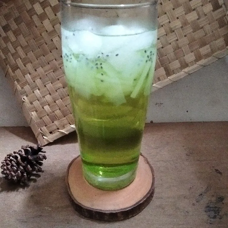 Resep Es Sirup Melon Nata De Coco Selasih Sederhana Rumahan Di Yummy App