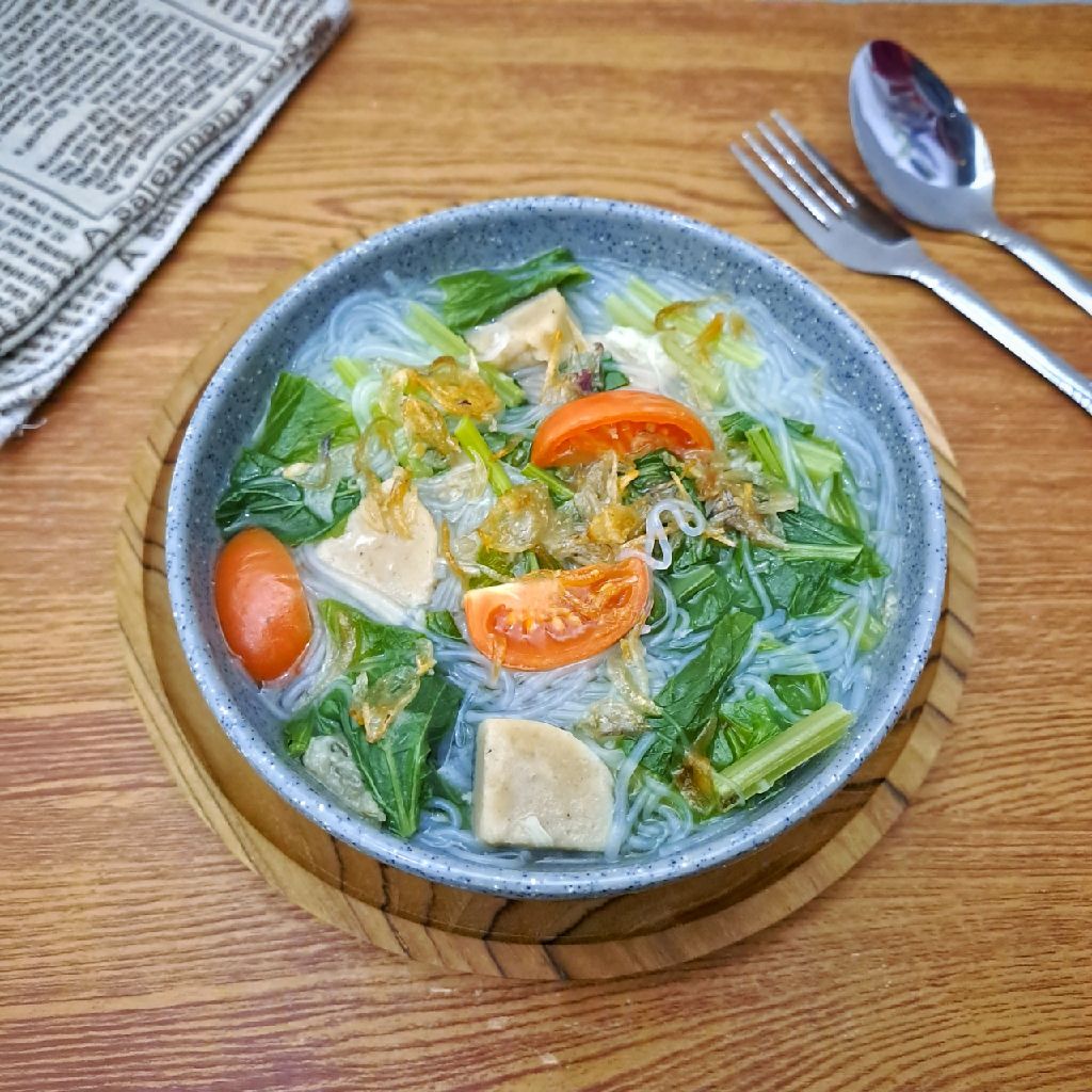 Resep Mi Rebus Sohun Caisim Bakso Sederhana Rumahan di Yummy App