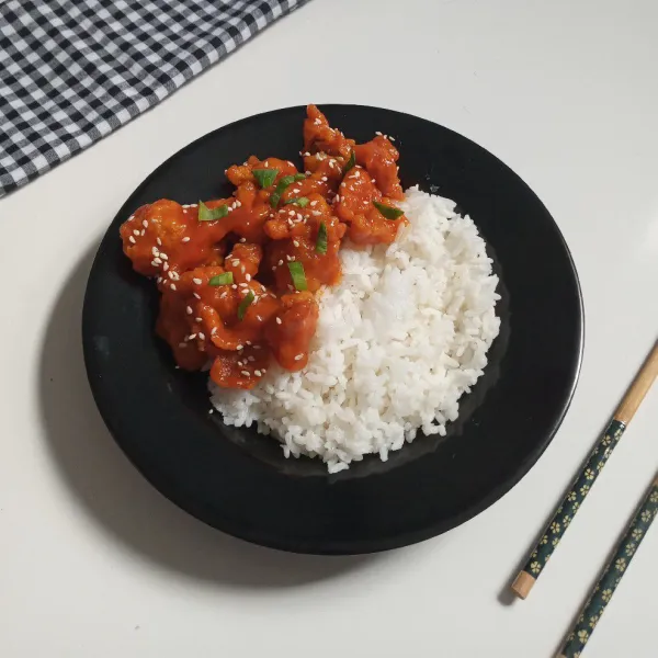 Resep Kulit Ayam Crispy Saus Pedas Sederhana Rumahan Di Yummy App