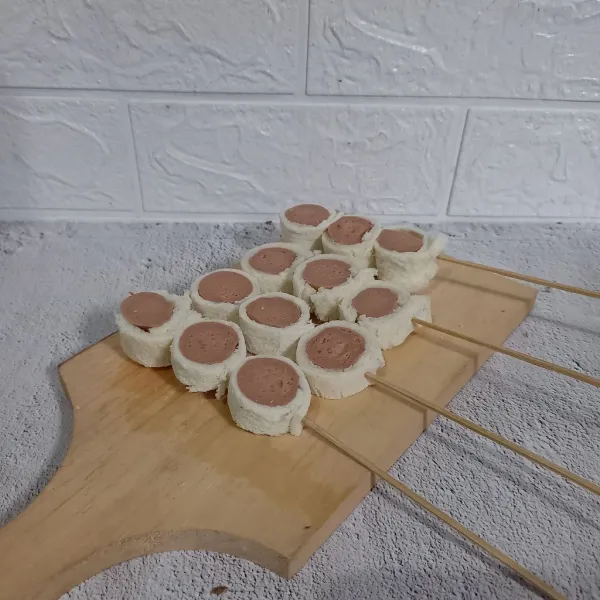 Resep Sate Sosis Roti Tawar Sederhana Rumahan Di Yummy App