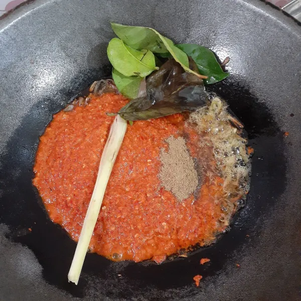 Resep Sambal Goreng Kreni Ayam Sederhana Rumahan di Yummy App