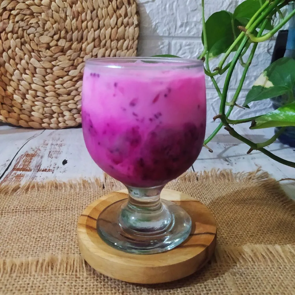 Resep Es Kocok Buah Naga Sederhana Rumahan Di Yummy App