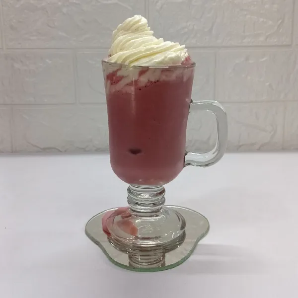 Resep Red Velvet Frappe Sederhana Rumahan di Yummy App Resep Red Velvet Frappe Sederhana Rumahan di Yummy App